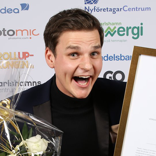 Jessica Holmstrom's Instagram, Twitter & Facebook on IDCrawl